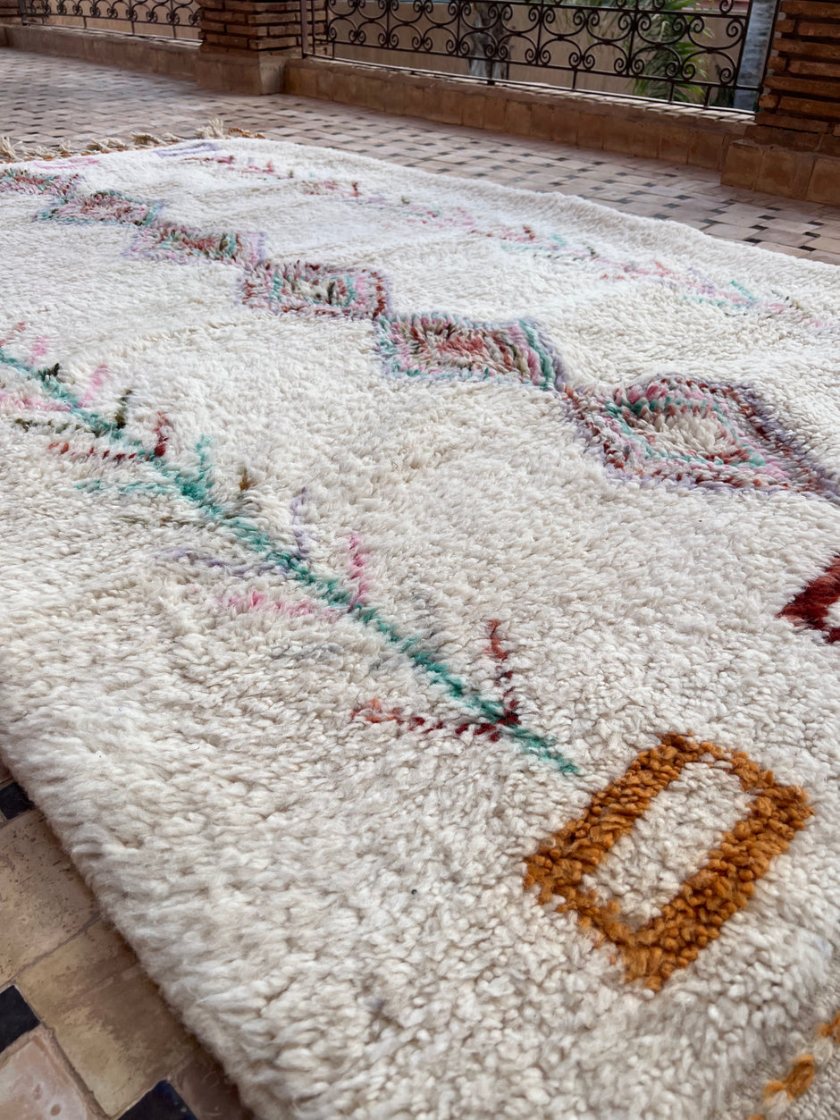 Luxury Handcrafted Wool Rug | Free Delivery